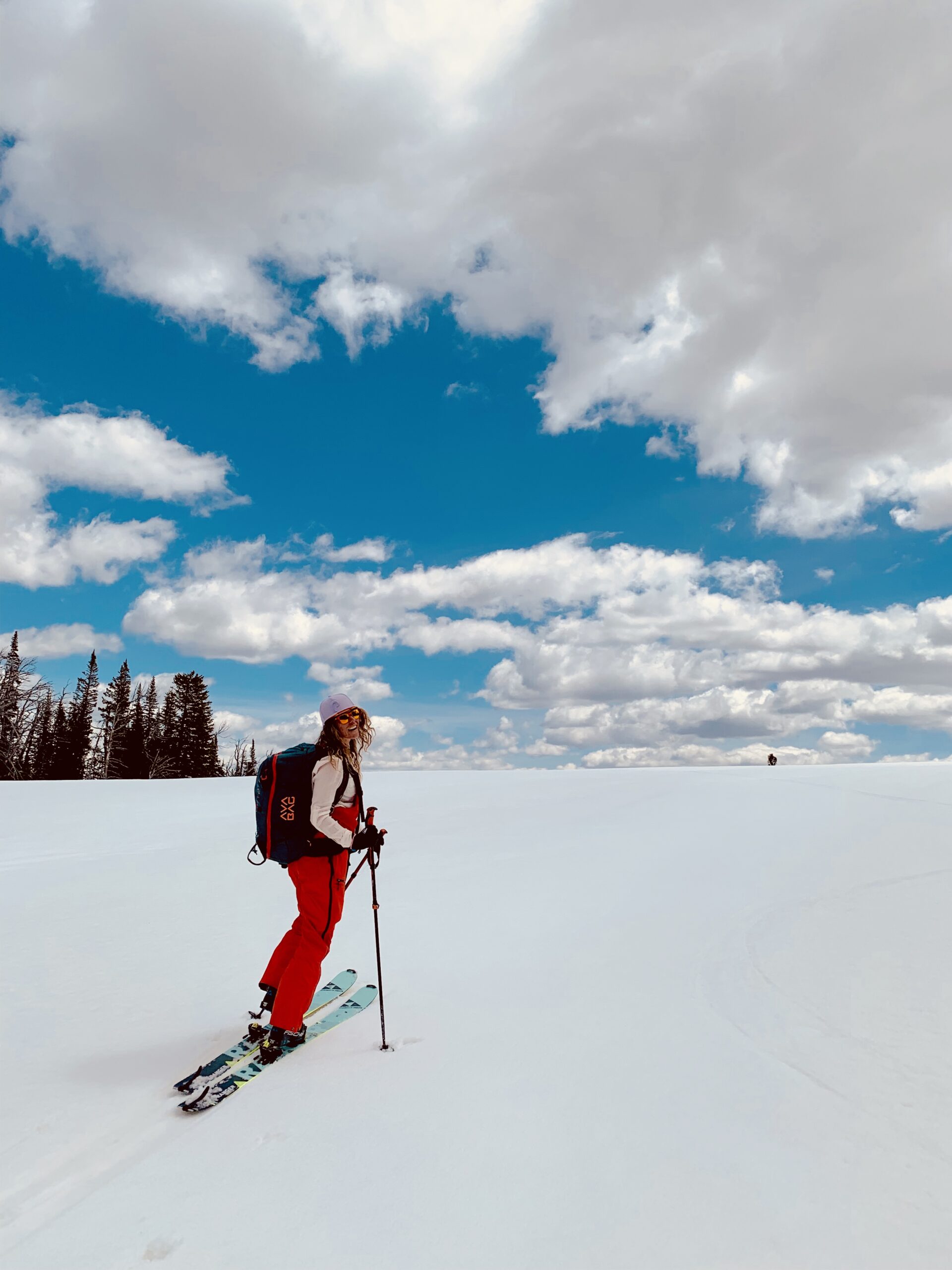 S1.E02: Exploring the Nature of Adventure with Lynsey Dyer - Delivering ...